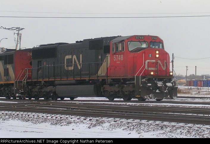 CN 5748